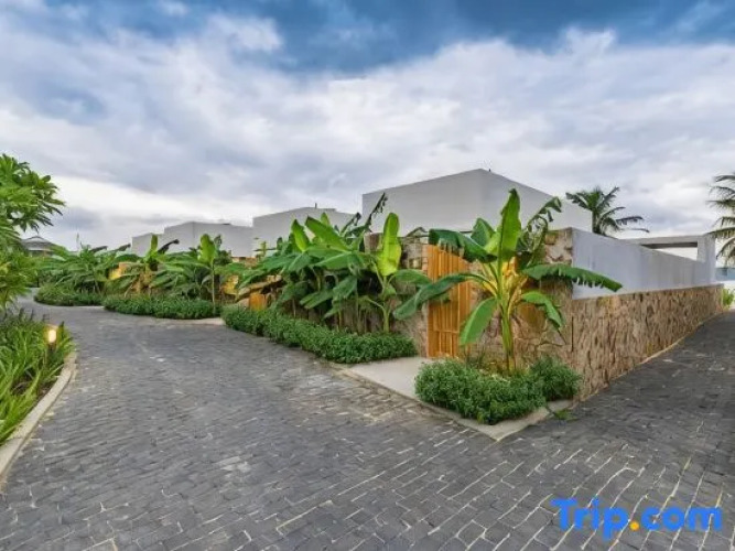 Que Toi Village Resort Phu Yen - Sông Cầu