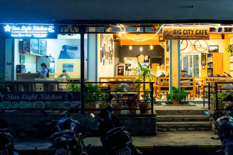 Kalash Parkaze And Tent Inn - Pokhara