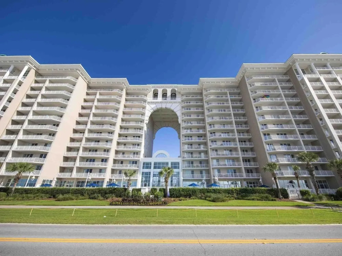 Majestic Sun By Southern Vacation Rentals - Miramar Beach, FL