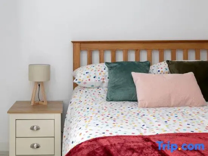 A Stunning Flat In London, Gants Hill - Ilford