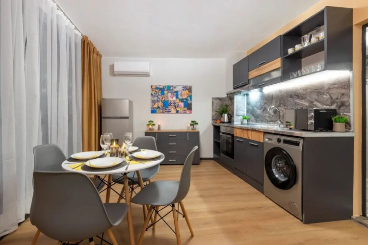 Best Guest 2 Apartments - Plovdiv