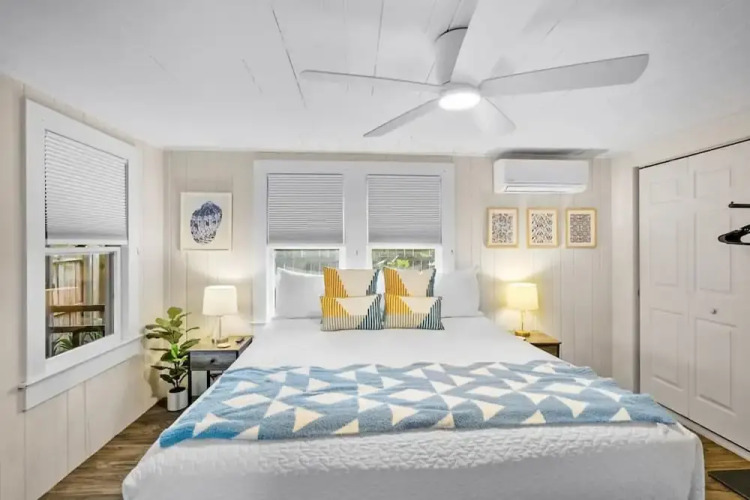 Mermaid Beach Cottage Prime Vilano Beach Dogs Ok - St. Augustine, FL