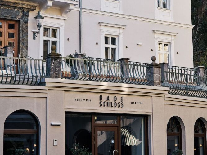Badeschloss Hotel Est 1791 - Bad Hofgastein