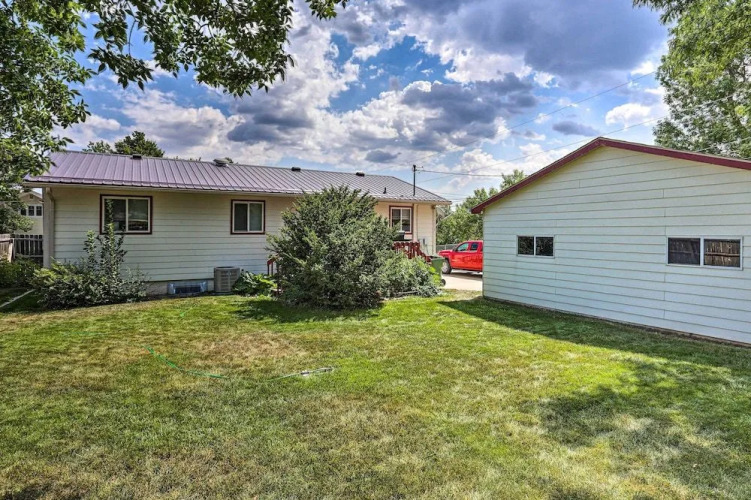 Centrally Located Sturgis Apt On Main St W/ Garage - Sturgis, SD