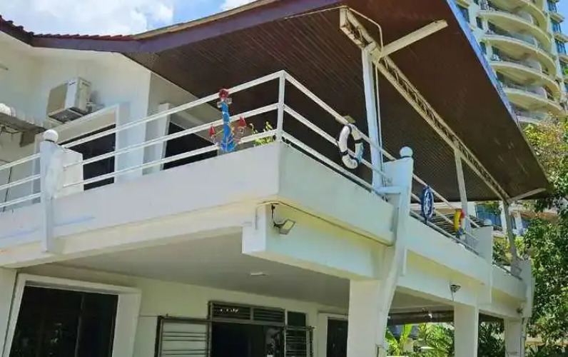 Little Heaven By Sky Hive, A Beach Front Bungalow - Tanjung Bungah