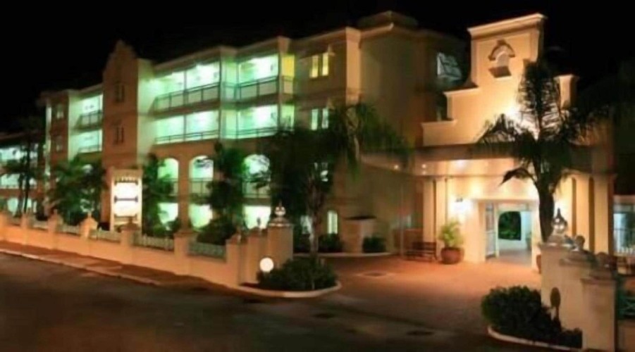 Coral Mist Beach Hotel - Bridgetown