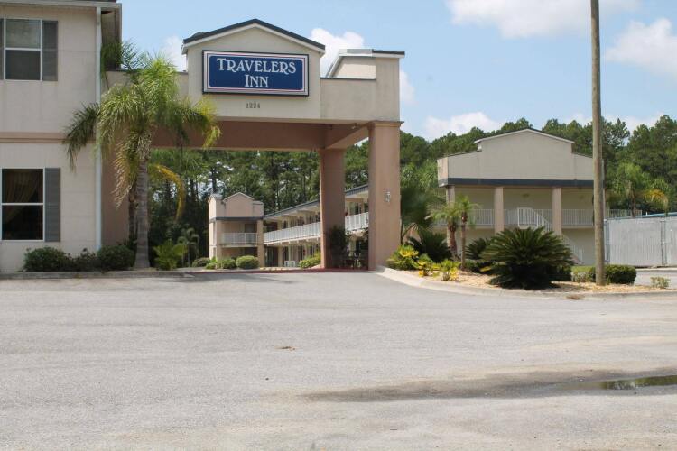 Travelers Inn - Kingsland, GA