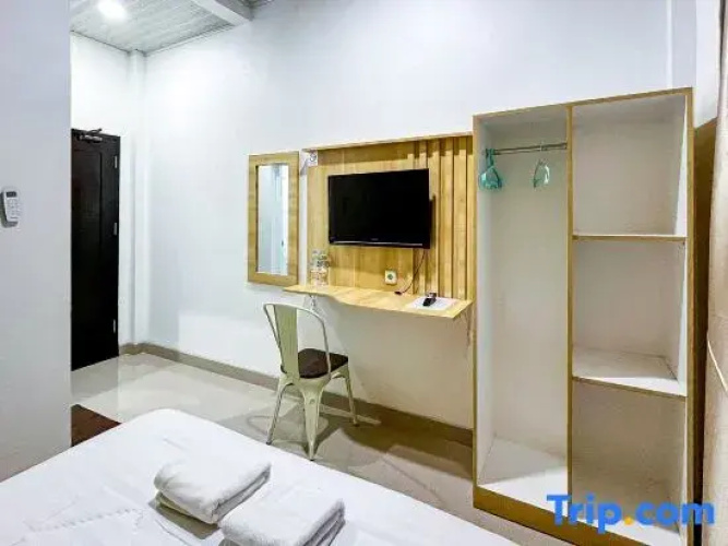 Reddoorz Plus @ Krishna Homestay Kupang - Kupang
