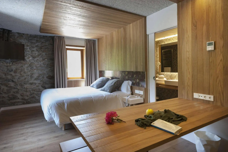 Palacio De Yrisarri By Irrisarri Land - Navarra