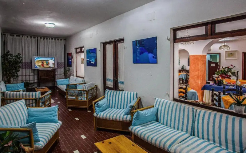 Hotel Sandalyon - San Teodoro
