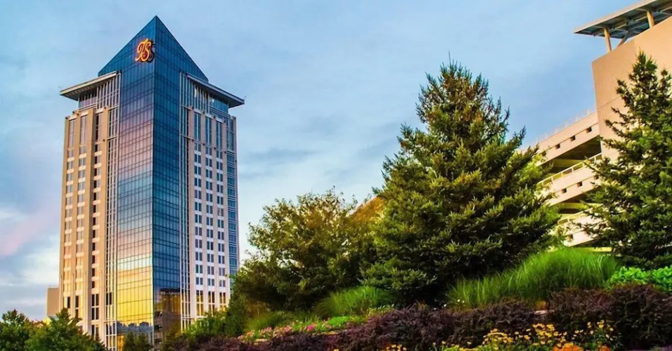 The Tower At Turning Stone Resort Casino - State of New York