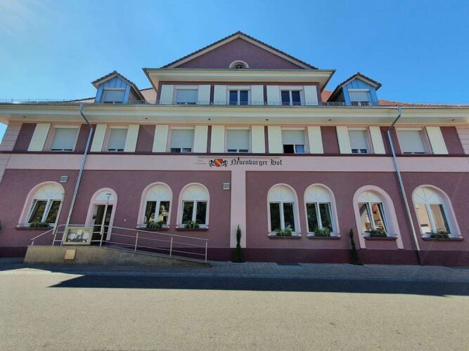 Hotel Neuenburger Hof - Müllheim
