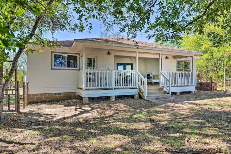 Blackberry Roost' Home ~ 4 Mi To Downtown Salado - Salado, TX