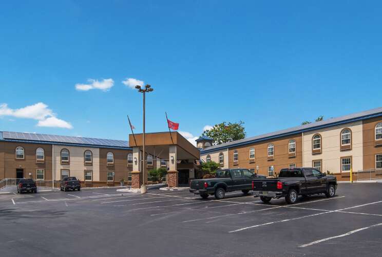 Surestay Plus Hotel By Best Western Elizabethtown Hershey - Hershey, PA
