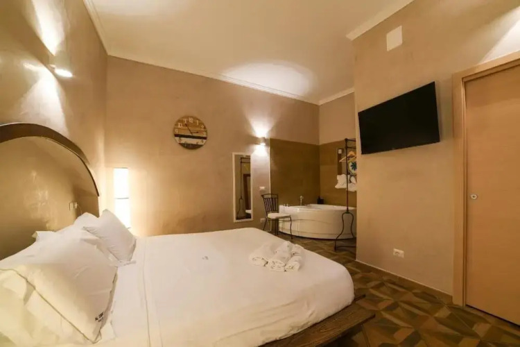 Al Console Depandance - Monopoli