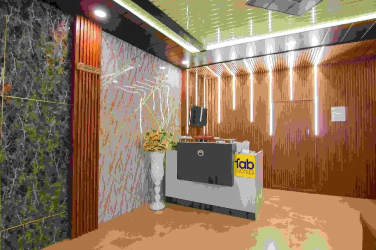 Fabhotel Vijay Palace - 다람살라