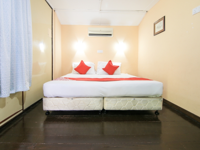 Hotel O Ombak Inn Chalet - Pangkor Island