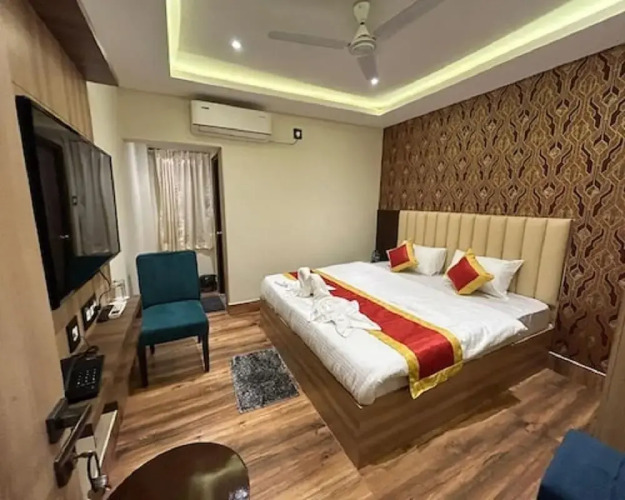 Hotel Royal Orbit - Bhubaneswar