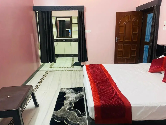 Hotel Raj Shree Palace - Guptkashi