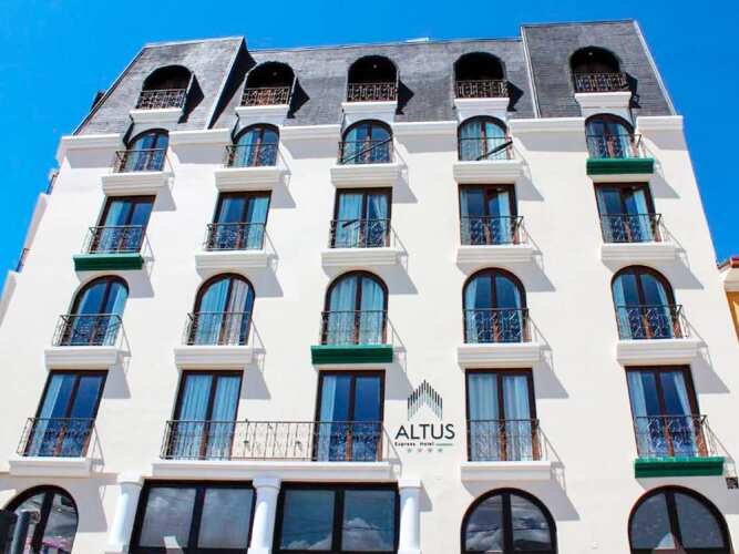 Altus Express Hotel - La Paz