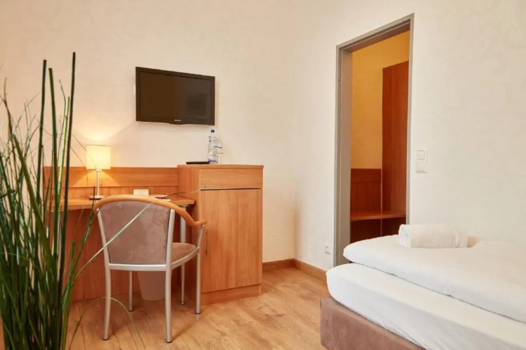 Bernstein Acamed Resort - Bernburg