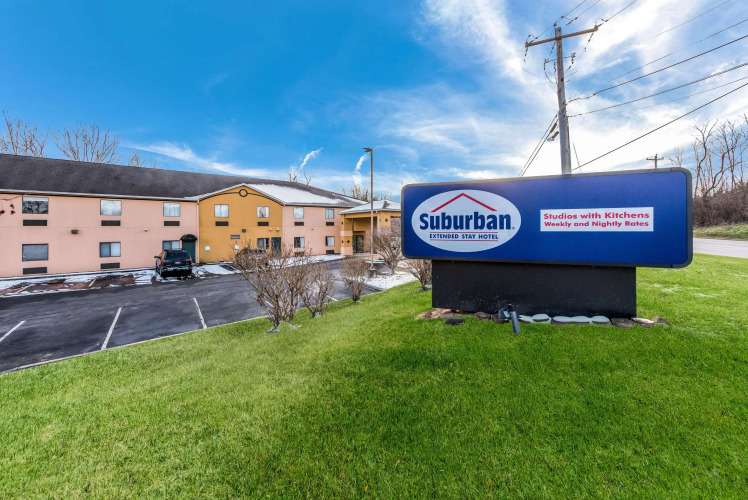 Suburban Studios Mason Hwy 42 - Mason, OH