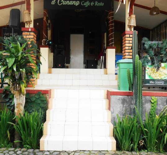 Cunang Hill Hotel & Resort - Bogor