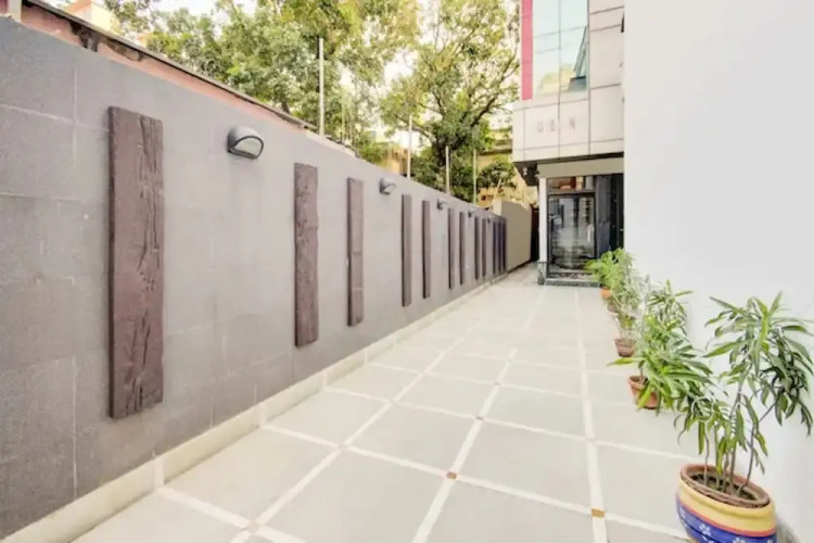 Dover Inn By Bookmerihotel.com - Kolkata