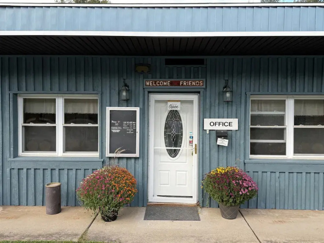 Colton Point Motel - Wellsboro, PA