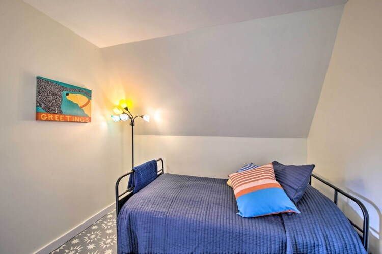 Boothbay Apt W/ Furnished Deck ~ 1 Mi To Bay - Boothbay Harbor, ME