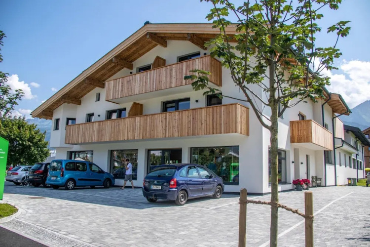 Tevini Boutique Suites - Apartment Earth - Zell am See