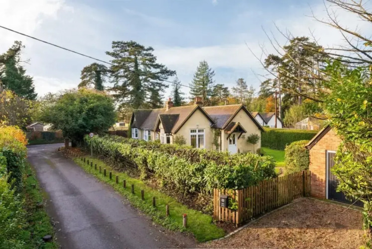 Badgemore Cottage In Oxfordshire - Henley-on-Thames