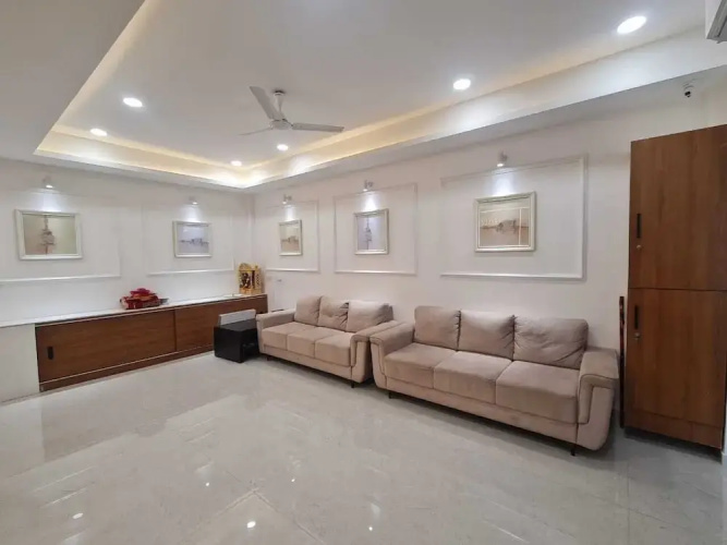 Murli Hotel Luxury Rooms - Surat