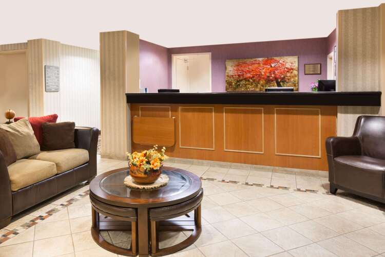 Hawthorn Suites By Wyndham Rancho Cordova/folsom - Folsom, CA