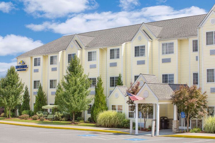 Beckley East Microtel Inn / Suites - Beckley, WV
