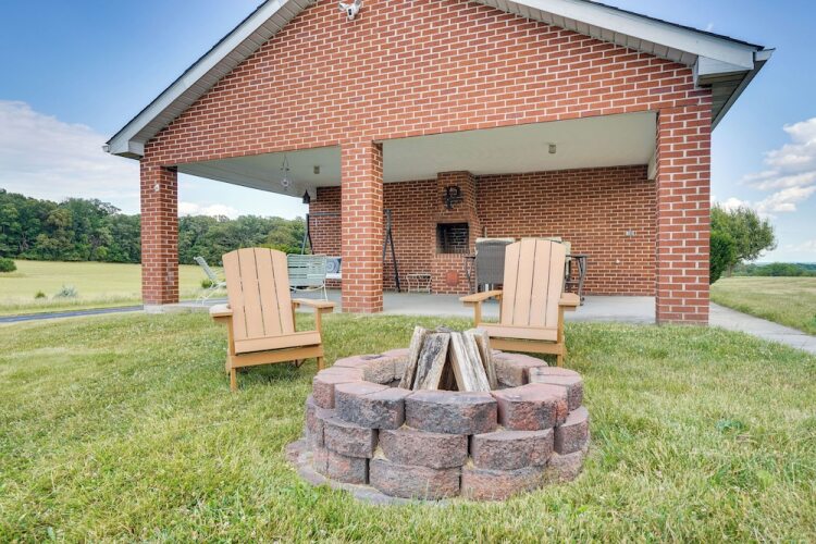 The Md / Pa Line Retreat: Scenic Country Getaway! - Emmitsburg, MD