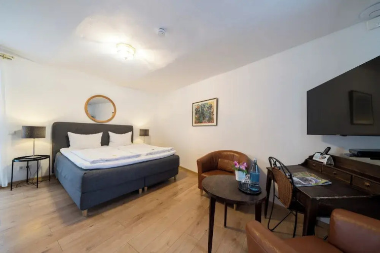 Hotel Restaurant Annahof - Blieskastel