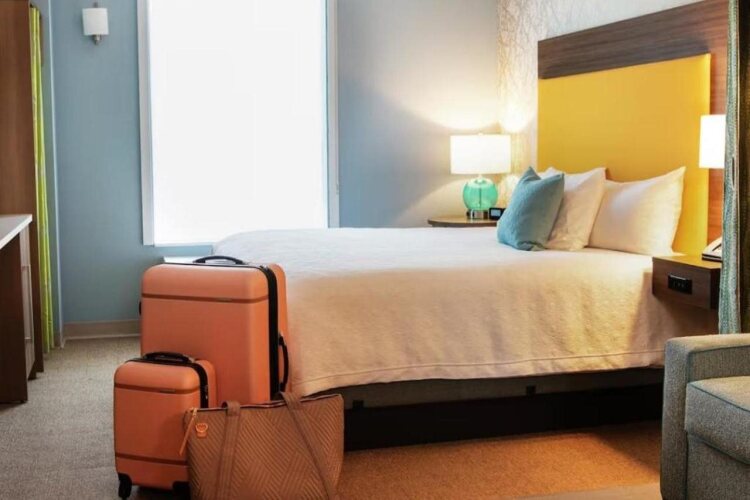 Home2 Suites By Hilton Racine - Kenosha, WI