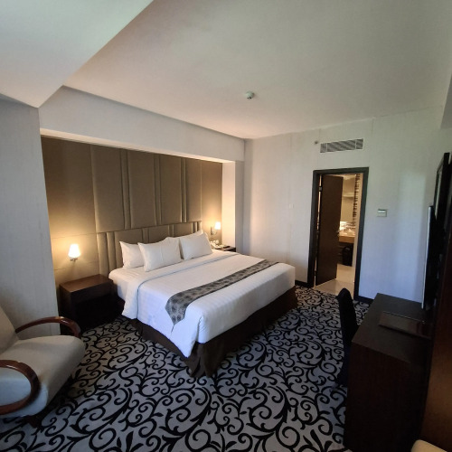 Grand Royal Denai Hotel - Bukittinggi