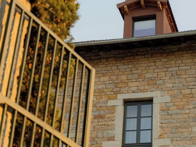 Hotel Et Spa Fort St Laurent Lyon - Handwritten Collection - Lyon