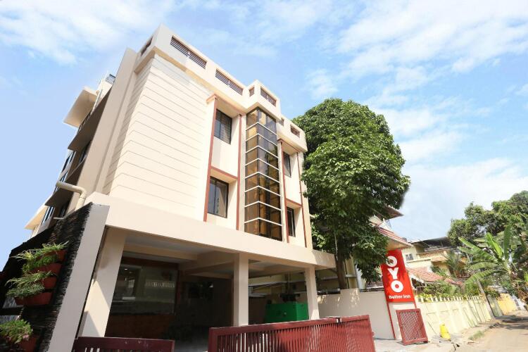 Oyo 16968 Better Inn - Kochi