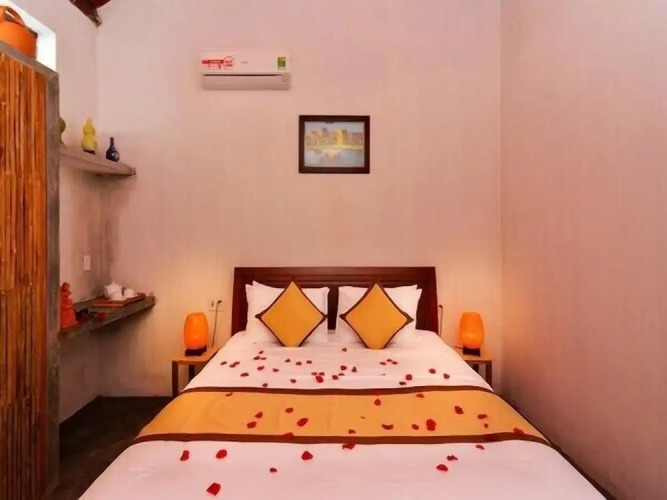 Local Beach Homestay - Hội An