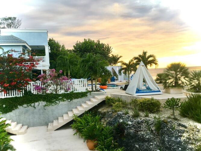 Morgans Cliff - Caribbean