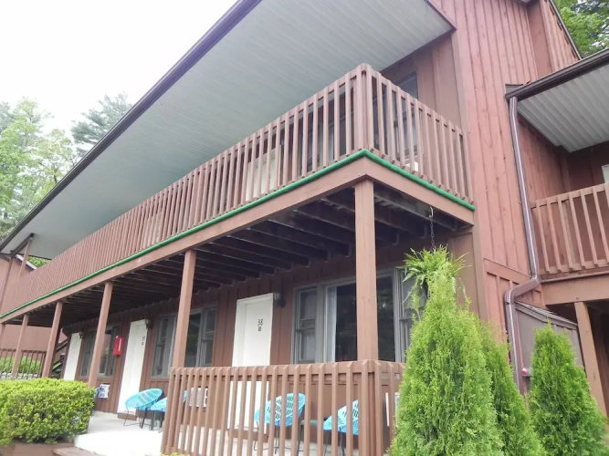 Mohican Resort Motel - Lake George, NY