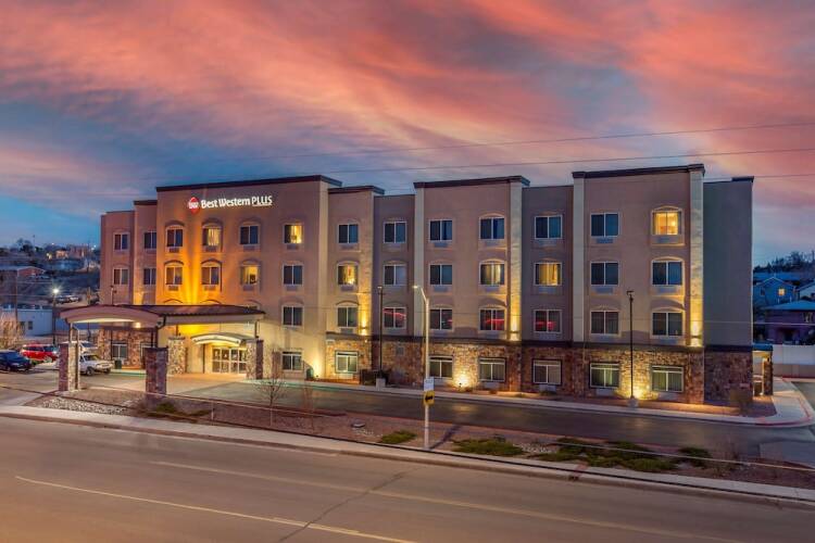 Best Western Plus Gallup Inn & Suites - 갤럽