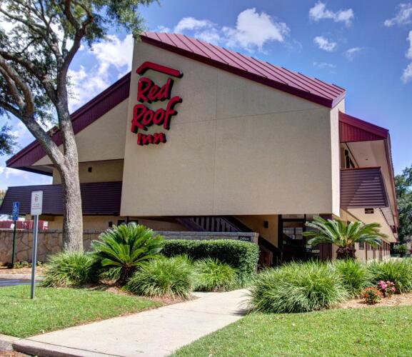 Red Roof Inn Pensacola – I-10 At Davis Highway - Pensacola, FL