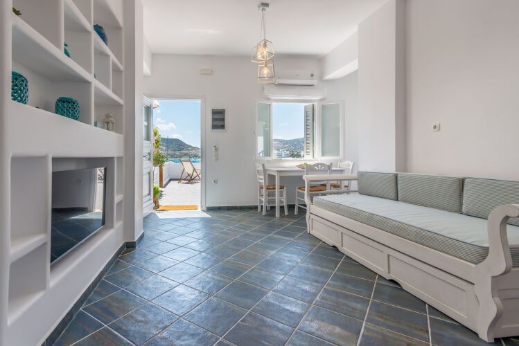 Michalakis Seaside Suites Milos - Milos