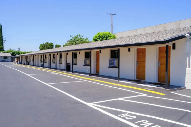 Adobe Inn - Monterey Park, CA