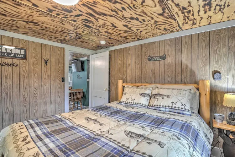 Waterfront Paradise Lake Cottage W/ Private Dock! - Mackinaw City, MI