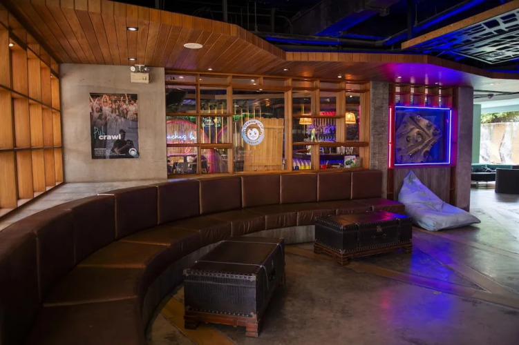Mad Monkey Phuket - Patong Beach